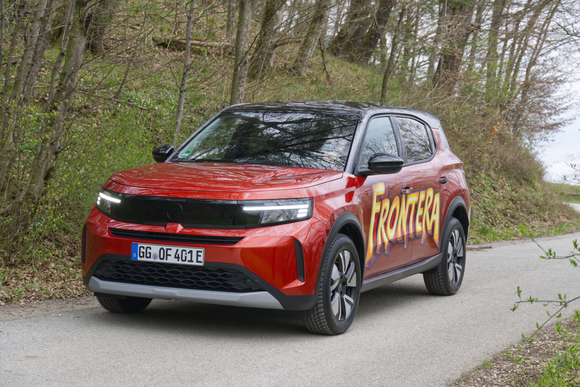 PRVI VTIS Opel Frontera: Pravzaprav zamenjuje »mini« karavane (#video ...